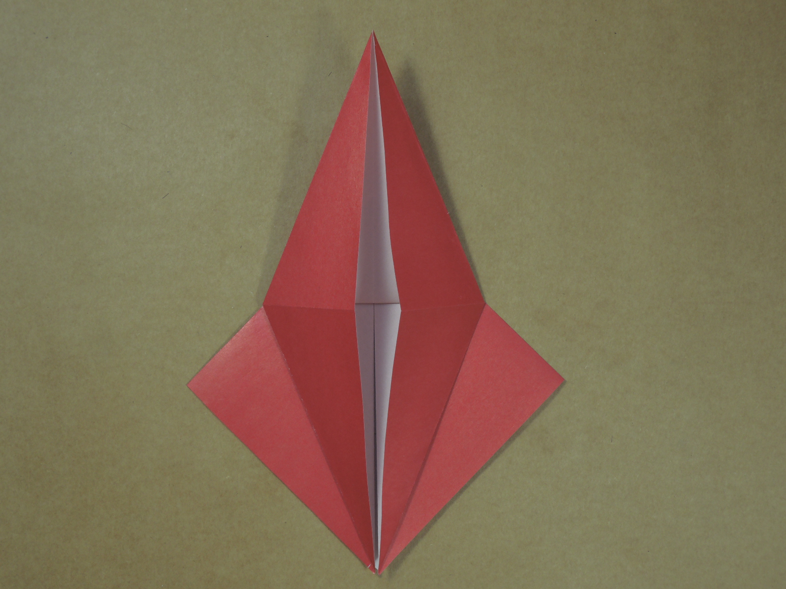 Origami Mountain Fold: Visual Guide to Learn How to Make It